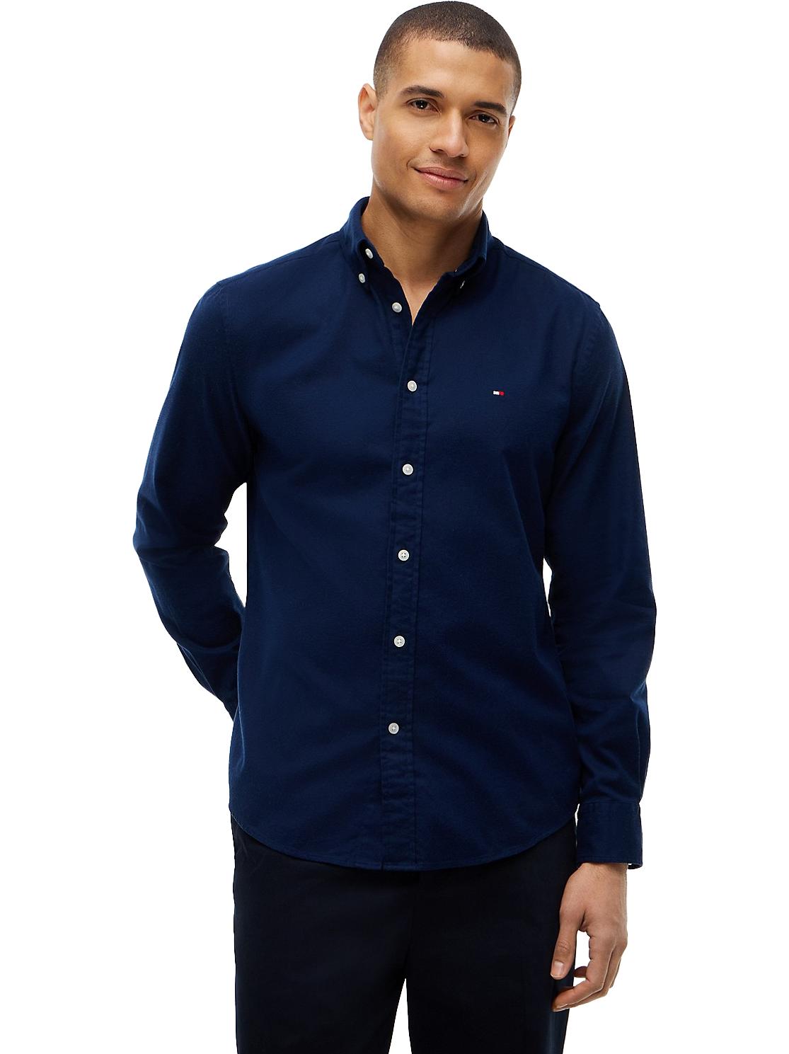 TOMMY HILFIGER men's regular fit flex flannel shirt -